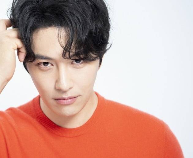 Min Woo Hyuk "'Dr. Cha Jeong-suk! ' I hate the ending, I tried not to ...