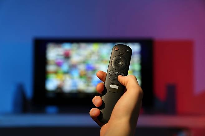 IPTV 재허가 절차 착수…IPTV-PP 프로그램 사용료 ‘이견’