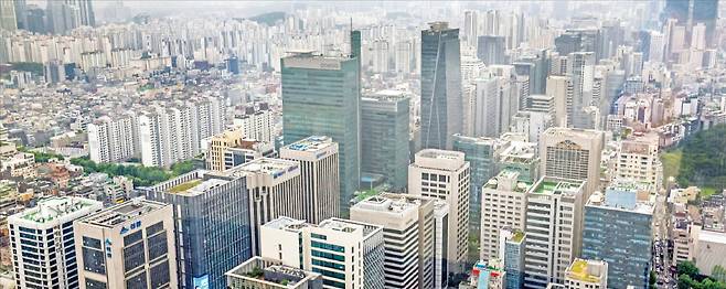 도쿄 둘러본 오세훈 쉴 곳 없는 강남은 도시계획 실패