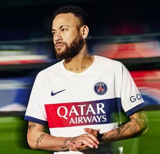 공식발표 이강인 새 옷 Psg 원정 유니폼 공개흰배경가슴에 빨파 줄무늬