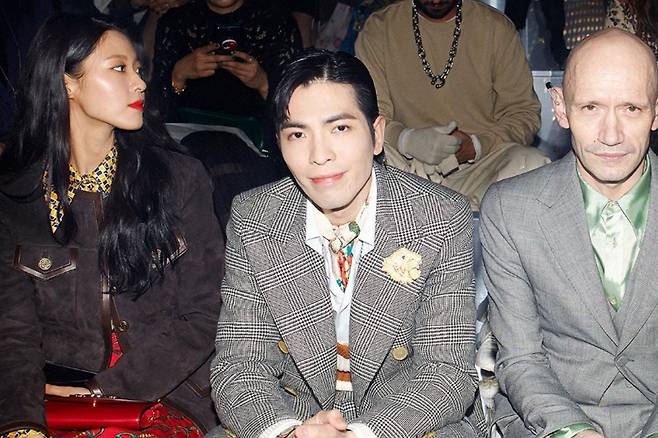 모두가 놀란 깜짝 결혼 발표한 36살 배우의 아내의 정체 뉴스에이드