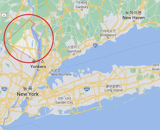 영상 미국 뉴욕주 허드슨강 일대 주택가 홍수 피해 최소 1명 숨져