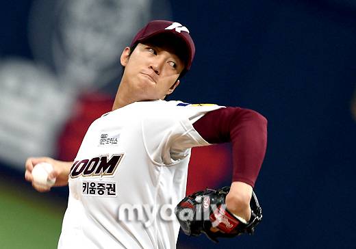 158km→11K '악마의 재능', 하지만 투구수 앞에 장사 없다...키움은 왜 안우진을 '120구'까지 던지게 했을까 [유진형의 현장 1mm]