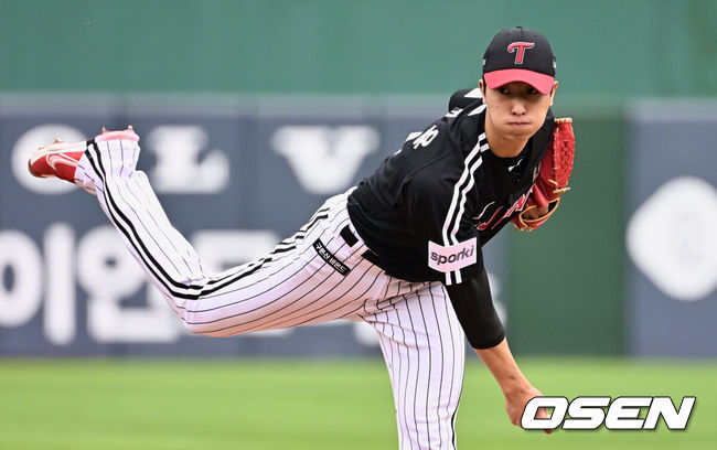 ‘뷰캐넌 목 근육통 2이닝 강판’ 삼성 악재…LG ‘박동원 역전 만루 홈런’으로 역전승, 이정용 선발 2승째 [대구 리뷰]