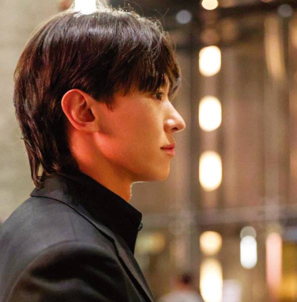 남자는 ‘머리빨’