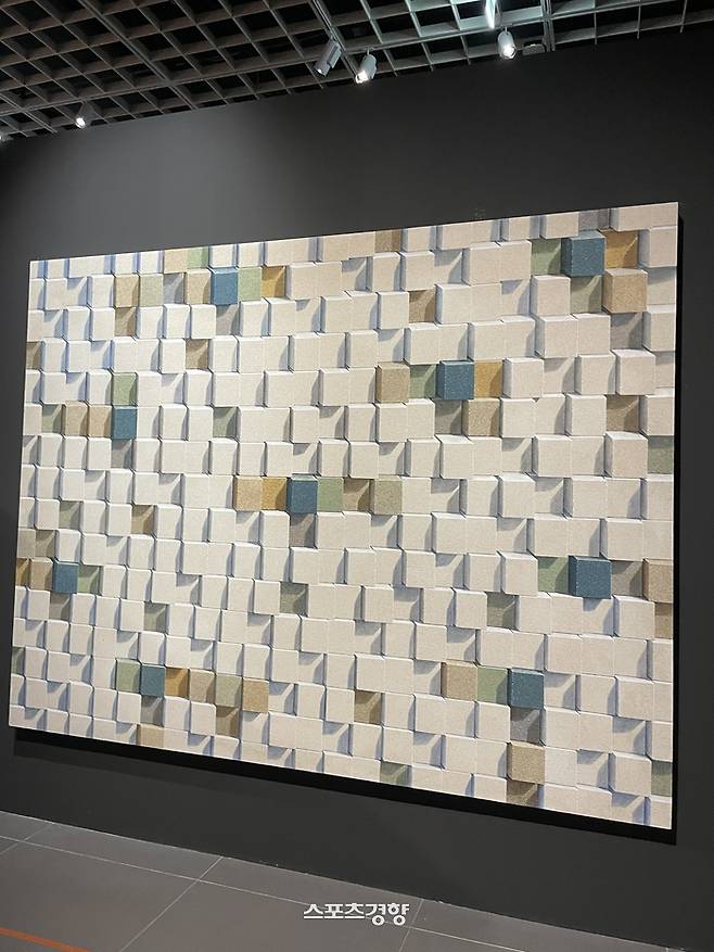 ‘아름다운 선물展 강형구 화가 예술가·감상가 함께 만드는 게 예술”