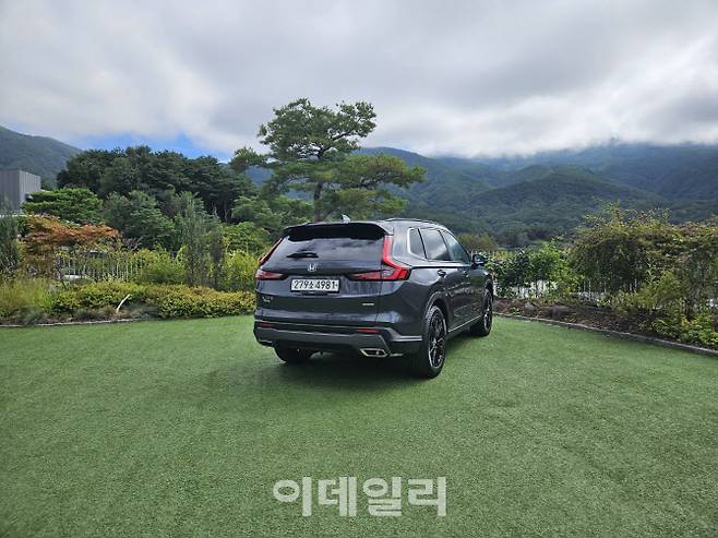 혼다 Cr V 하이브리드흠잡을 데 없는 기본기로 무장 타봤어요