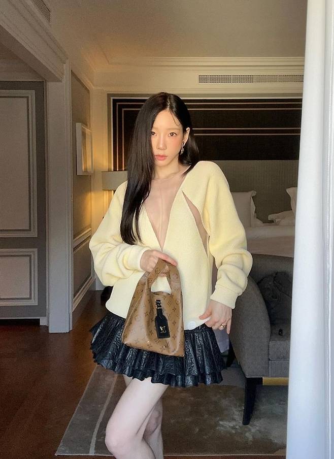 김희애·윤아·정려원·이시영·수영 멋스러운가을템 니트 스타일 13 패션엔