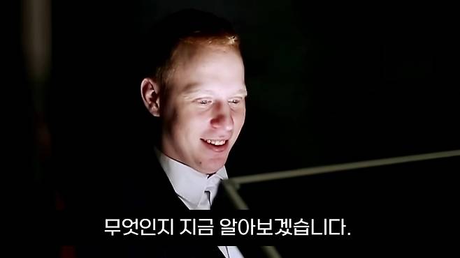 파산 직전 친구가 그려준 그림을 포장지로 했더니 세계 1위가 된 회사 재미진
