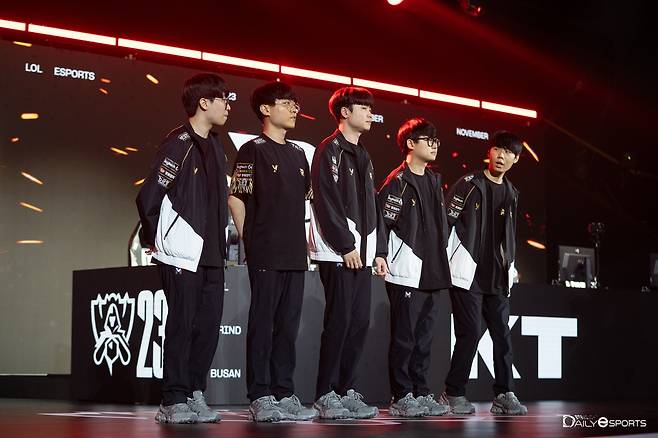 kt, LCK 내전 승리로 1승 대열 합류...패배한 디플러스 기아는 '벼랑 끝'