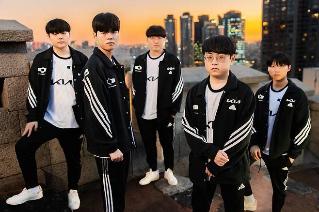 빈틈없는 운영 디플러스 기아 롤드컵 스위스 1승 신고 부활 신호탄