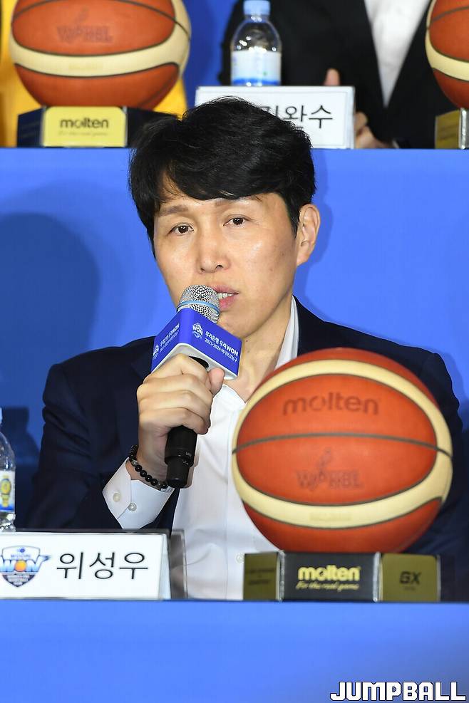 W미디어데이 인프라 좋아져야” 약해진 국제경쟁력 위성우·김완수 감독의 의견