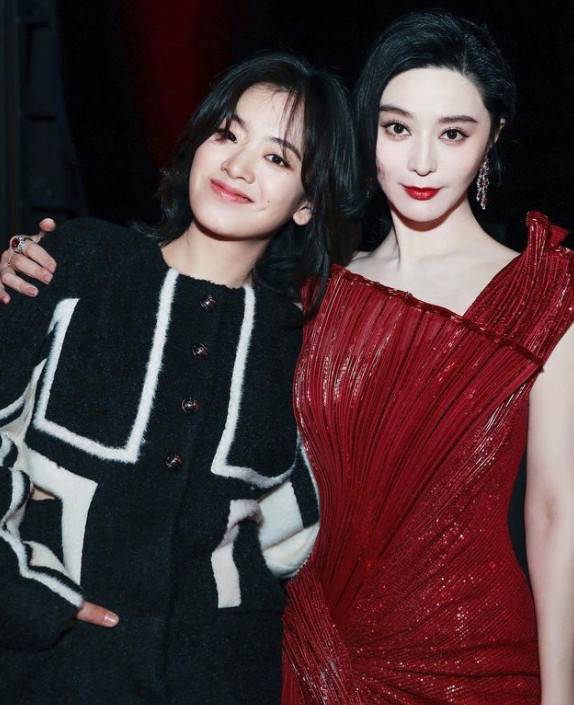 최근 국경 넘은 사랑에 빠졌다는 한중 여성들 맥스무비