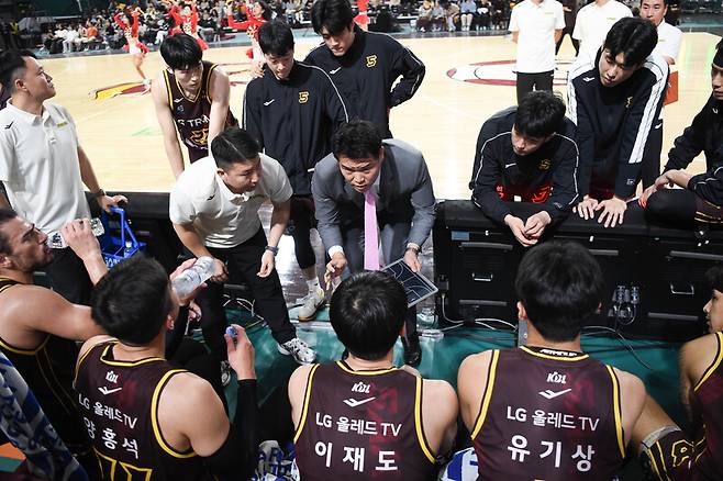 게임 리포트 ‘경기력 안정세 창원 Lg 파생 공격과 트랜지션 게임 마무리는 숙제
