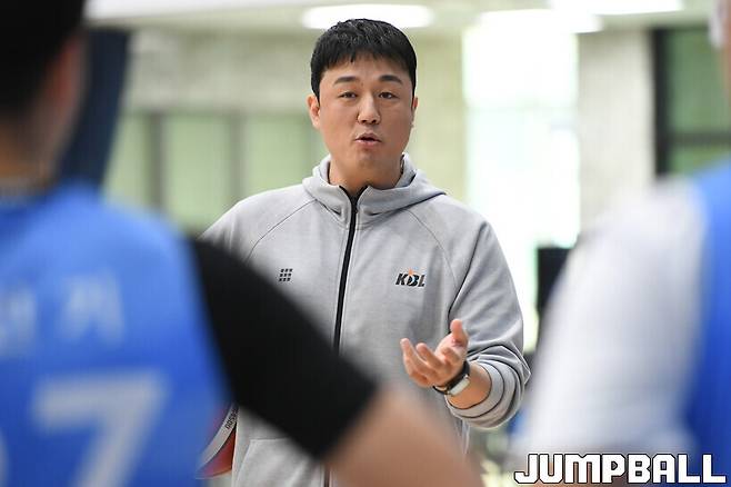 [JB포토] 2023 KBL 유스 엘리트 캠프 김동욱 코치 '엘리트 선수답게 해보자'