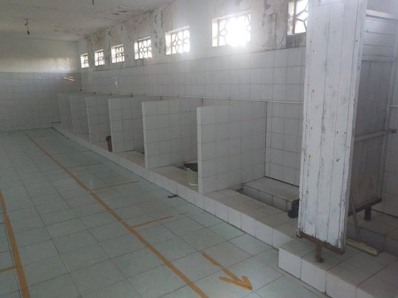 화장실에 웬 소파·전자레인지 시진핑의 혁명 8년 뒤 보니
