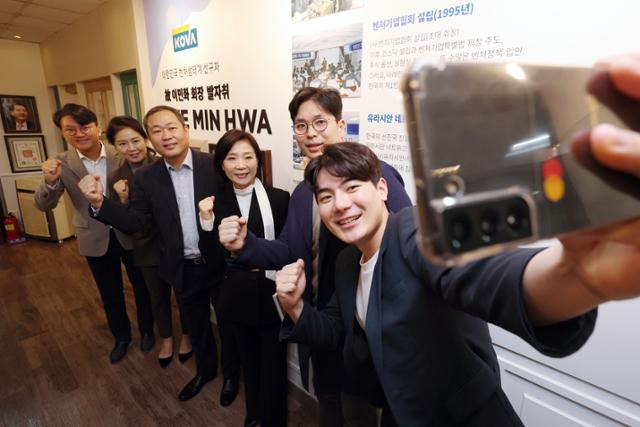 현장 찾아 인사 먼저오영주 중기부 장관 후보자 임명 전부터 광폭 행보 왜
