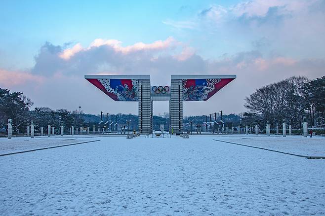 서울에 눈이 쌓인다면 제일 먼저 이 곳으로 가세요 설경 사진 찍기 좋은 서울여행지 여행탐구