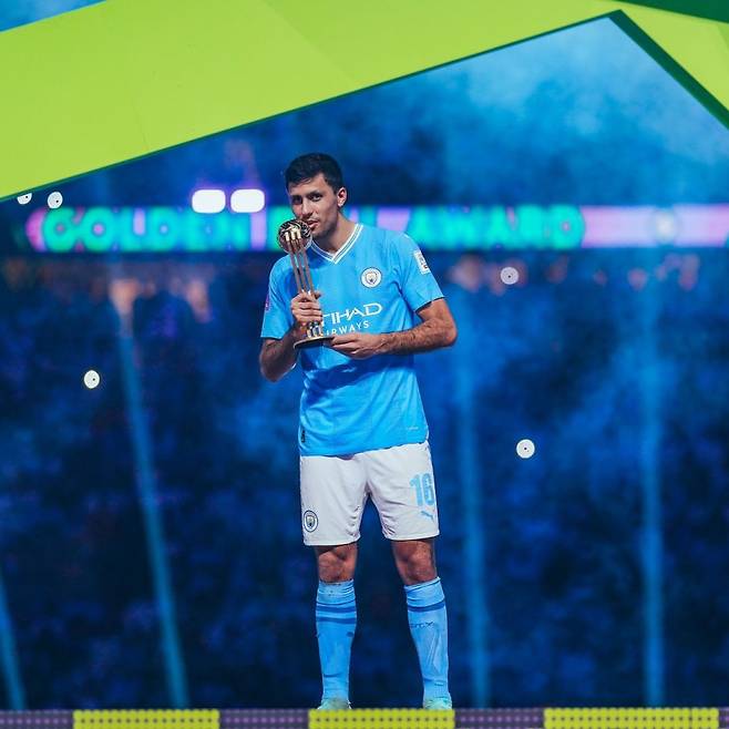 ‘알바레즈 멀티 골맨시티 Fifa 클럽 월드컵 첫 우승