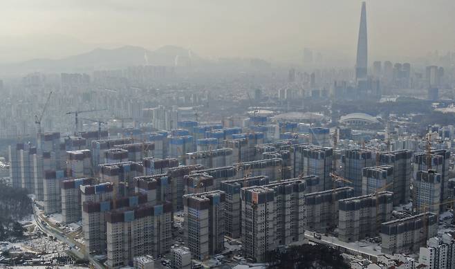지방·중소저축銀 부동산pf 부실채권비율 65 1년 사이 5배