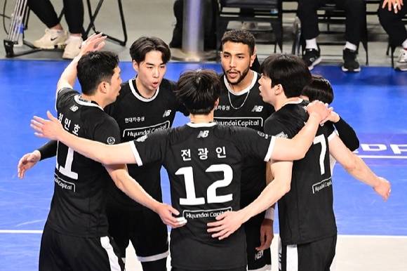 다시 시작하는 현대캐피탈 봄 배구 꿈 아니다