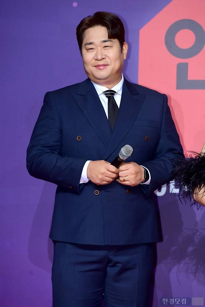 포토 문세윤 멋진 미소 2023 Sbs 연예대상