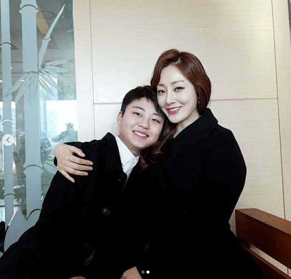 벌써 이렇게 컸어스카이캐슬 수한이 충격 근황 스타픽