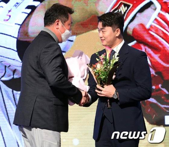 Sd 입단 고우석 기회 열어준 구단에 감사 Lg 우리나라 대표하는 메이저리그 선수로 활약 기대