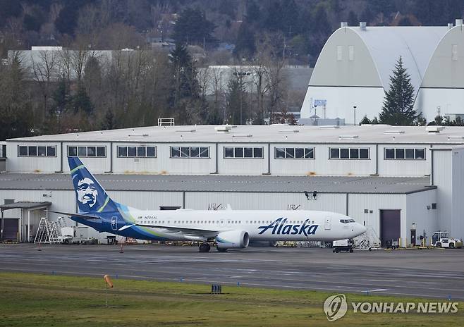 美 항공청 안전확인 때까지 보잉 737 맥스9 전면 운항 금지