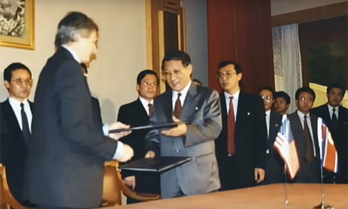 제네바 합의 주역 갈루치 北 비핵화는 장기적 목표