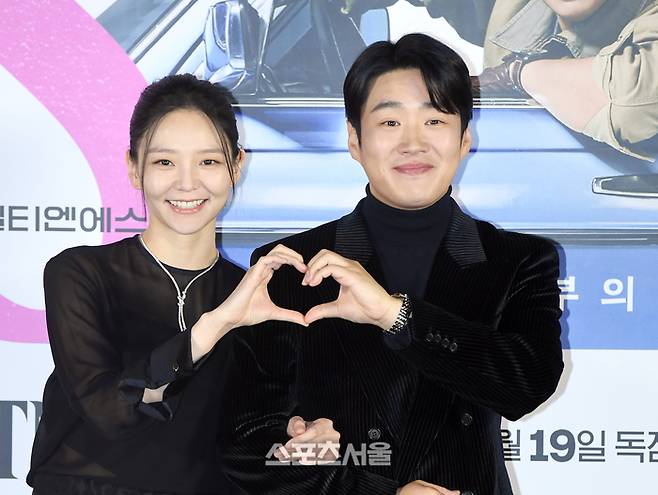 “가족들이랑 함께 보지 마세요”...‘LTNS’ 이솜·안재홍, 은밀한 이중생활 시작한다 [SS현장]