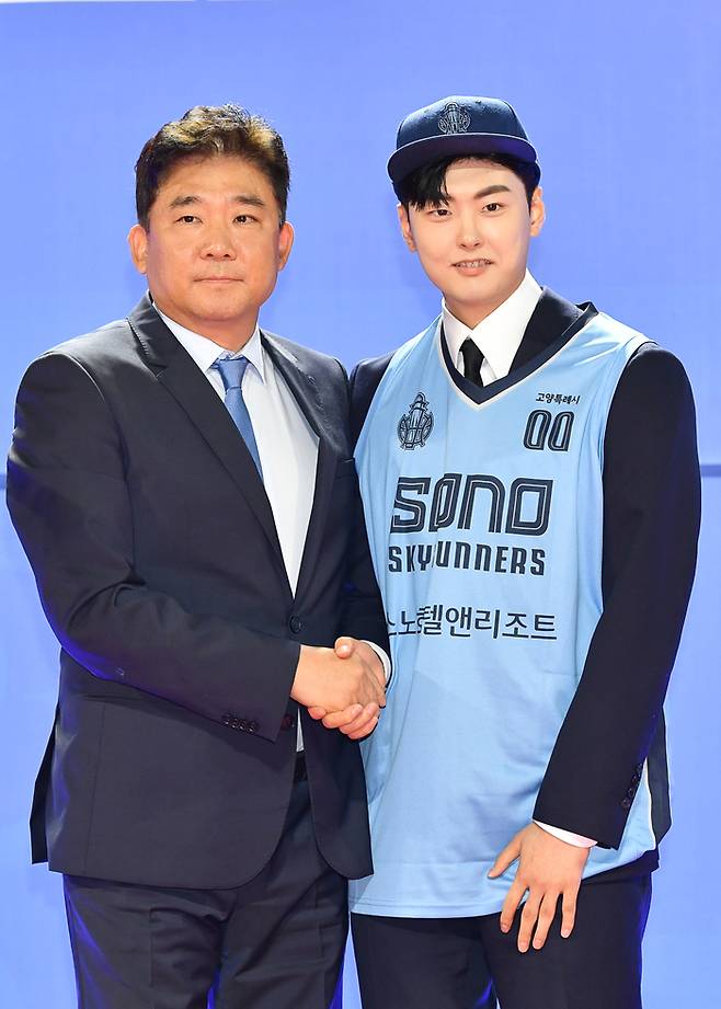 소노 김승기 감독의 다짐 박종하 전성현 백업으로 키워 보겠다