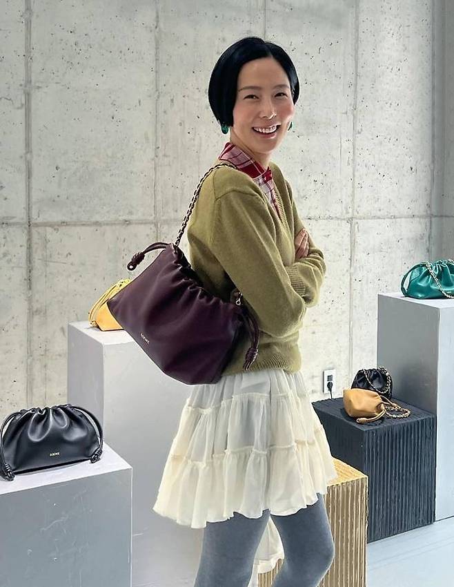 제니·리사·효민·지소연·김나영·배두나 너무 과감 핫 트렌드 팬츠리스룩 패션엔