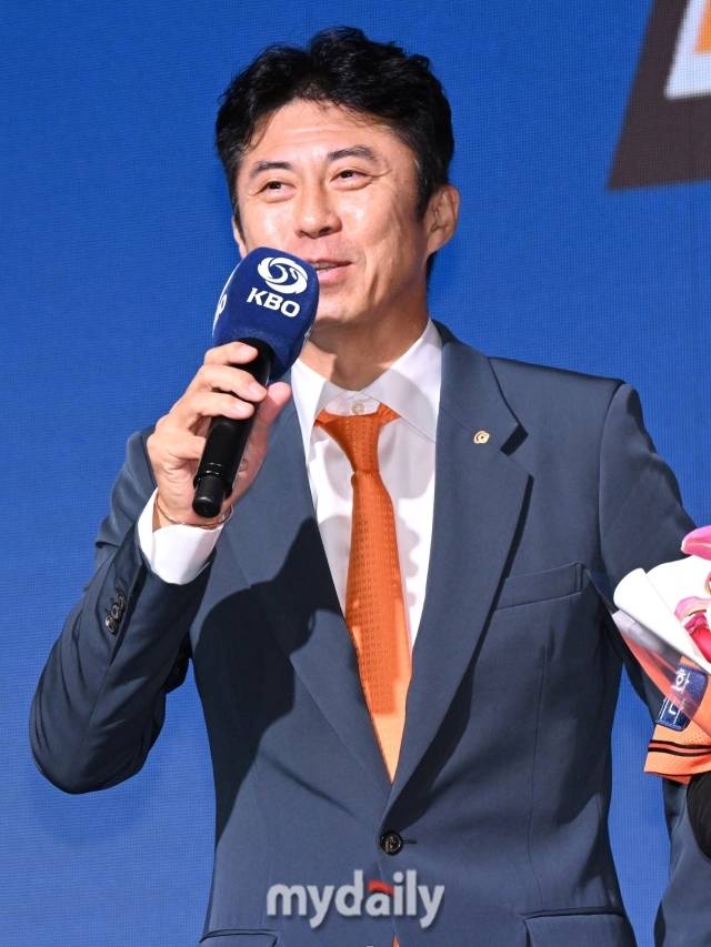 채은성→이태양→안치홍→김강민→류현진→한화 손혁 단장 ‘이것 향해 거침없는 질주 감독 시절 ‘아픔은 없다