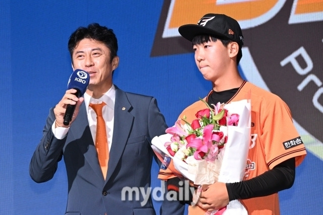 채은성→이태양→안치홍→김강민→류현진→한화 손혁 단장 ‘이것 향해 거침없는 질주 감독 시절 ‘아픔은 없다