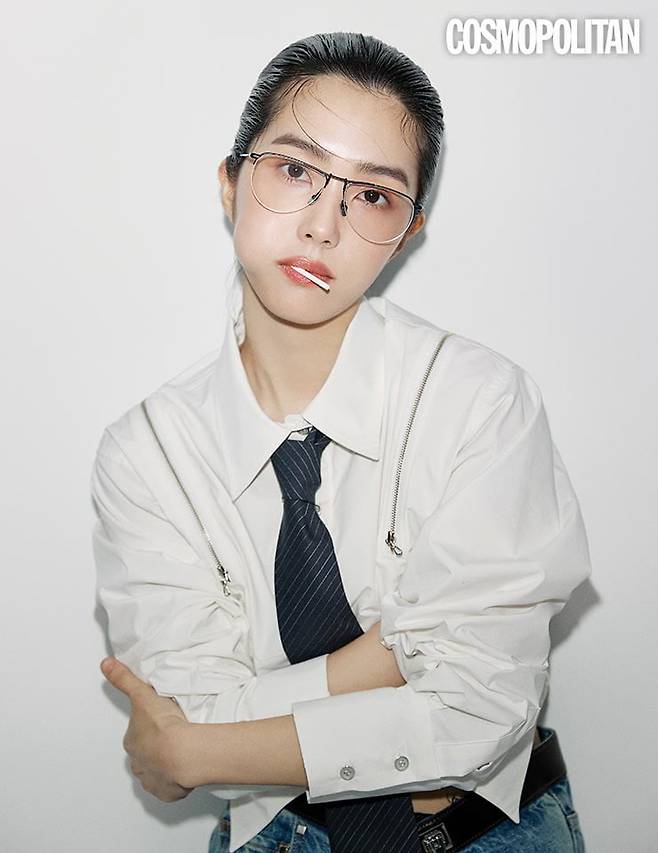 강지영 아나운서 나의 40대 기대 화보