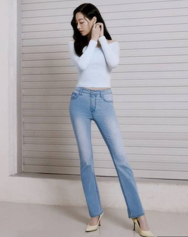 식사는 당근만채소 먹고 20대같은 모습 만든 47세 배우데님룩 어썸클