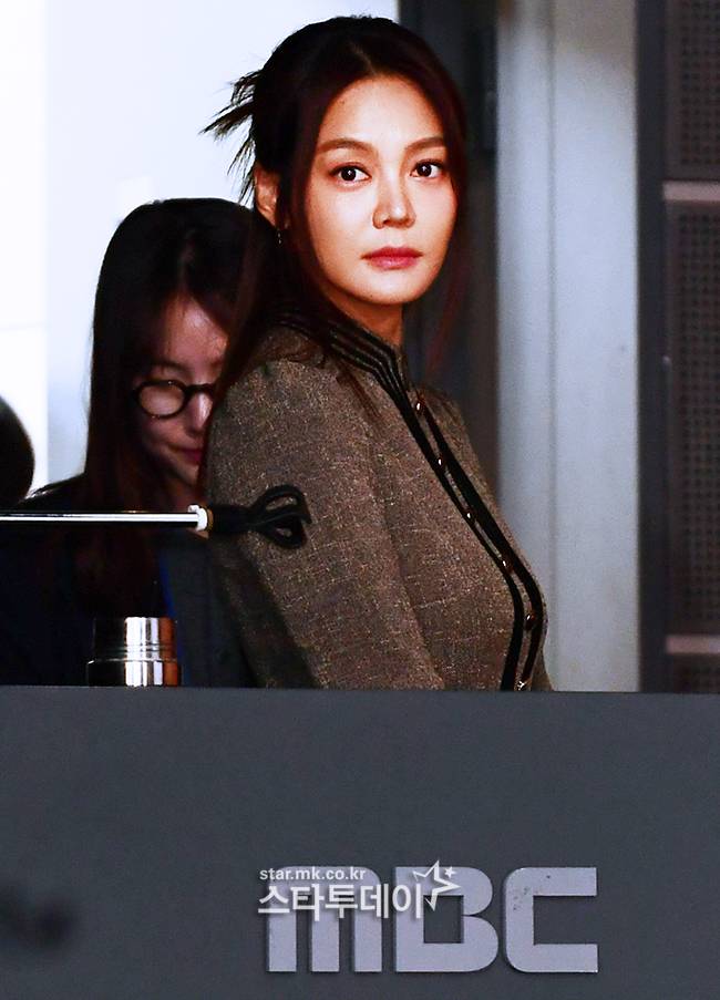[포토] 안현모 ‘원더풀 월드 제작발표회 진행