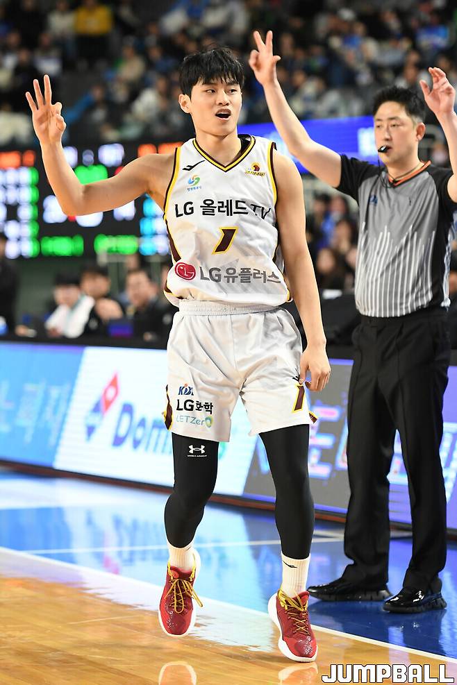 뒷북stat 유기상 3점슛 3방 Lg 11전승 승률 100