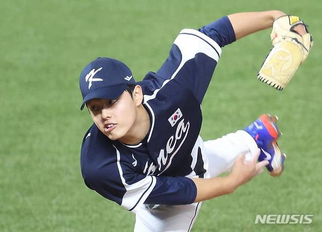문동주·곽빈 서울시리즈 선발 낙점류중일 감독 최고 에이스