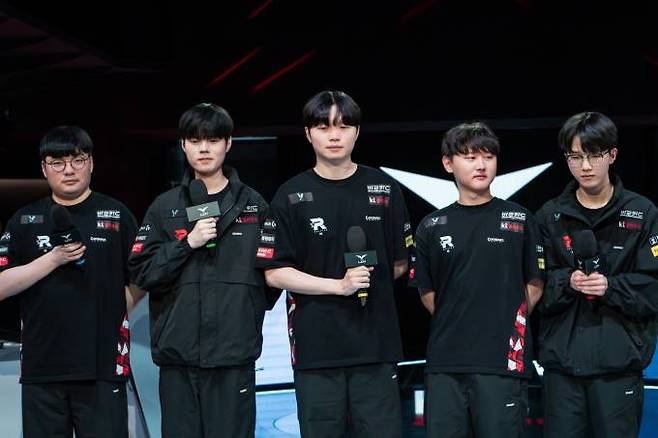 ‘3강 한화생명이냐 ‘씨맥 매직 광동이냐 Lck
