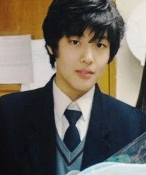 아빠 따라 17살에 아침마당 나갔다 너무 잘 생겨서 난리나 데뷔했던 유명 배우 셀럽뉴스