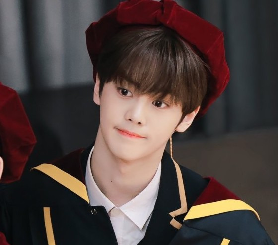 중학교 때 키가 183cm 너무 잘생겨 배우 아이돌로 캐스팅된 비주얼 연예인 스포엔 뉴세이