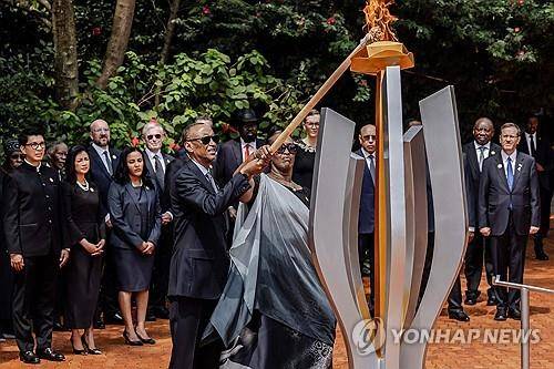 현대사 비극 르완다 대학살 30주기 추모식