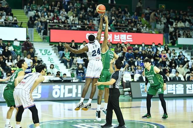 [4강 PO 프리뷰] DB-KCC, LG-KT. 4강 시리즈 승자는?