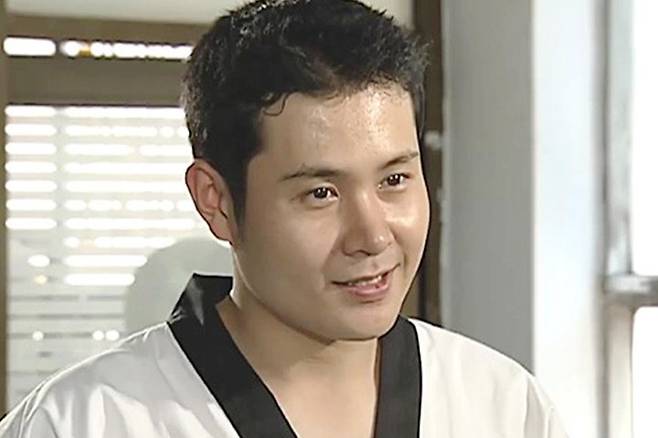 정신병원 가자는 소리까지” 배우 안 하겠다 다른 인생 살아보고 싶다 43년 차 유명배우 스포엔 뉴세이