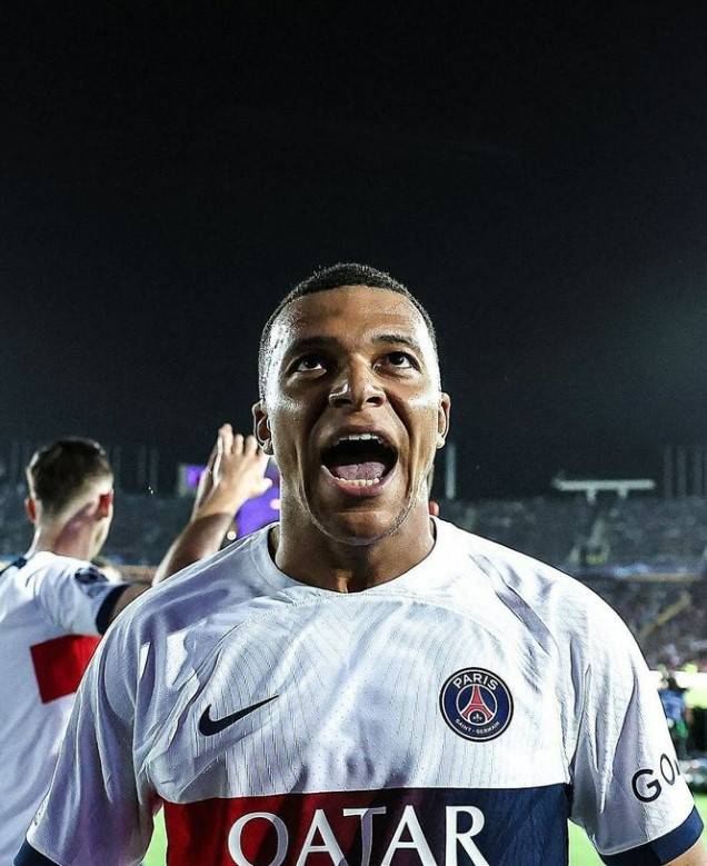 에이 이긴 건 이긴 거고 레알은 가야지 바르샤전 멀티골 음바페 Psg 잔류 질문에 Nono → Psg는 바르샤에