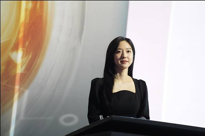 이혜성 블랙 드레스 입고 우아한 사회 진행그저 감탄만 스타와 패션