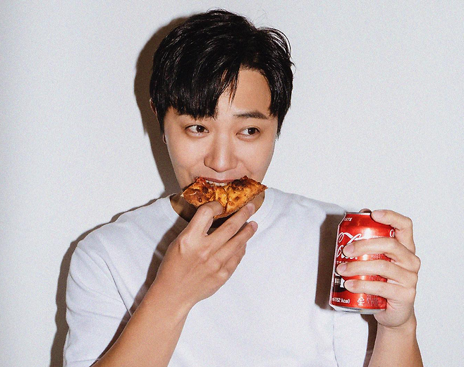 어머니가 채식주의자라 피자를 고등학교 2학년 때 처음 먹은 연예인 삶은영화