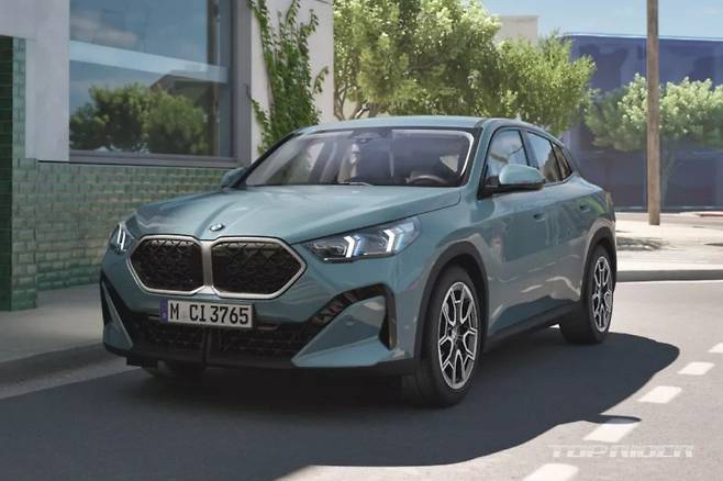 BMW iX2 국내 주행거리부터 공개, 최대 350km 쿠페형 SUV | 탑라이더